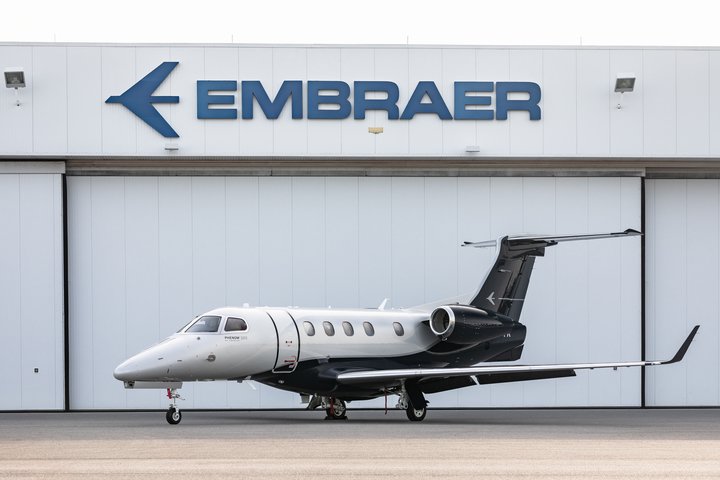 Embraer consegna il 600° Phenom 300 series aircraft - MD80.it