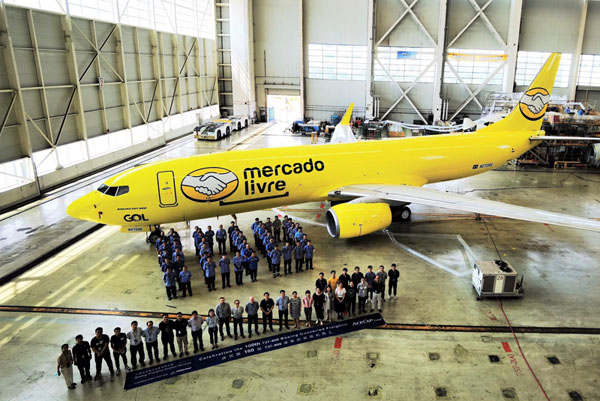 Boeing consegna il centesimo 737-800 BCF ad AerCap - MD80.it