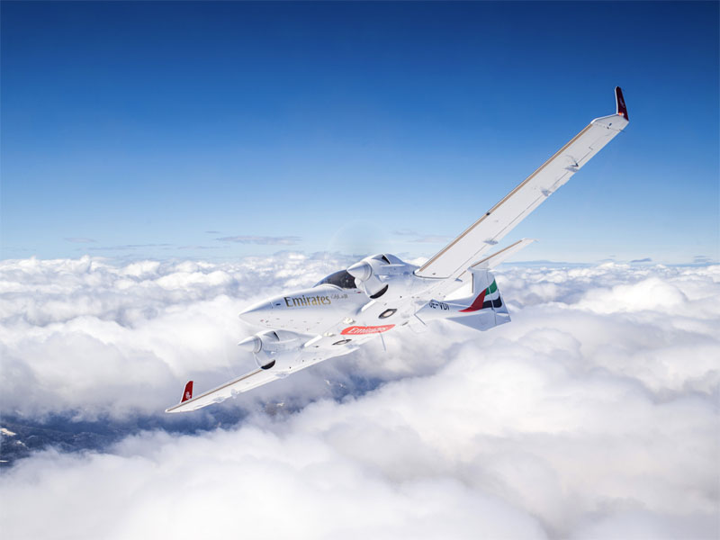 Emirates amplia la flotta della sua flight training academy (EFTA ...